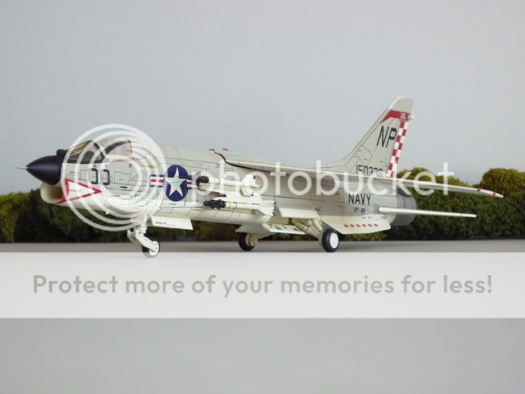 F-8E Crusader VF-211 Fighting Checkmates - DA.C